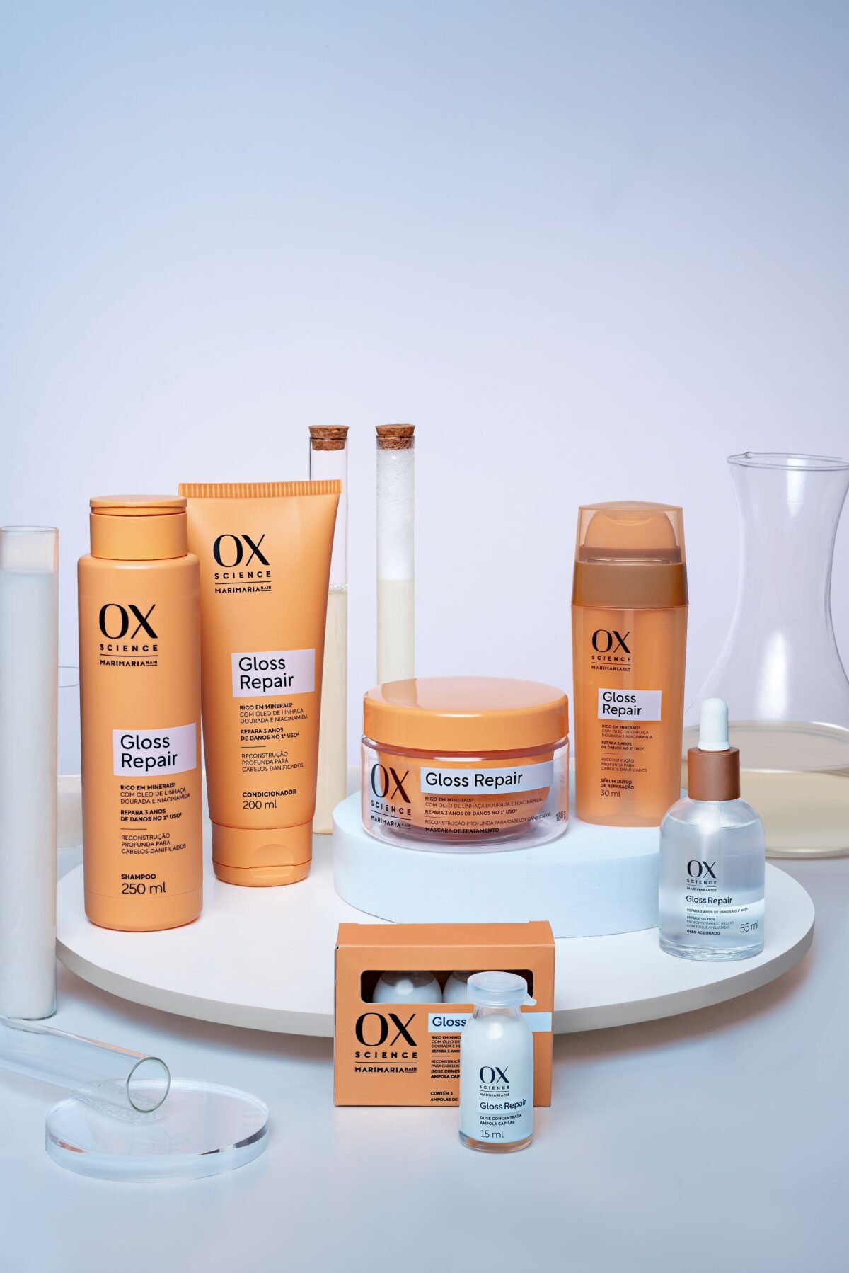 OX lança novidades na Beauty Fair 2025 com Mari Maria