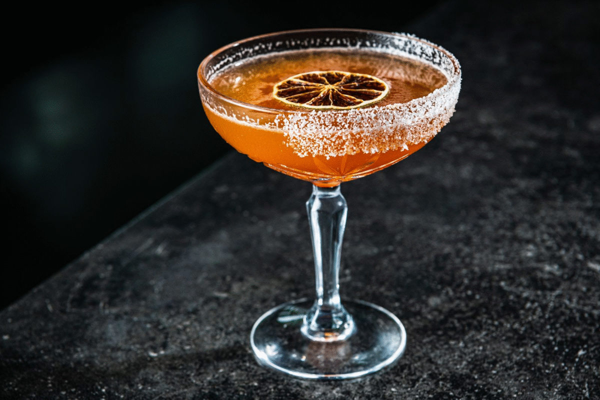 New bars boost Washington’s nightlife scene - Alex Ferraz